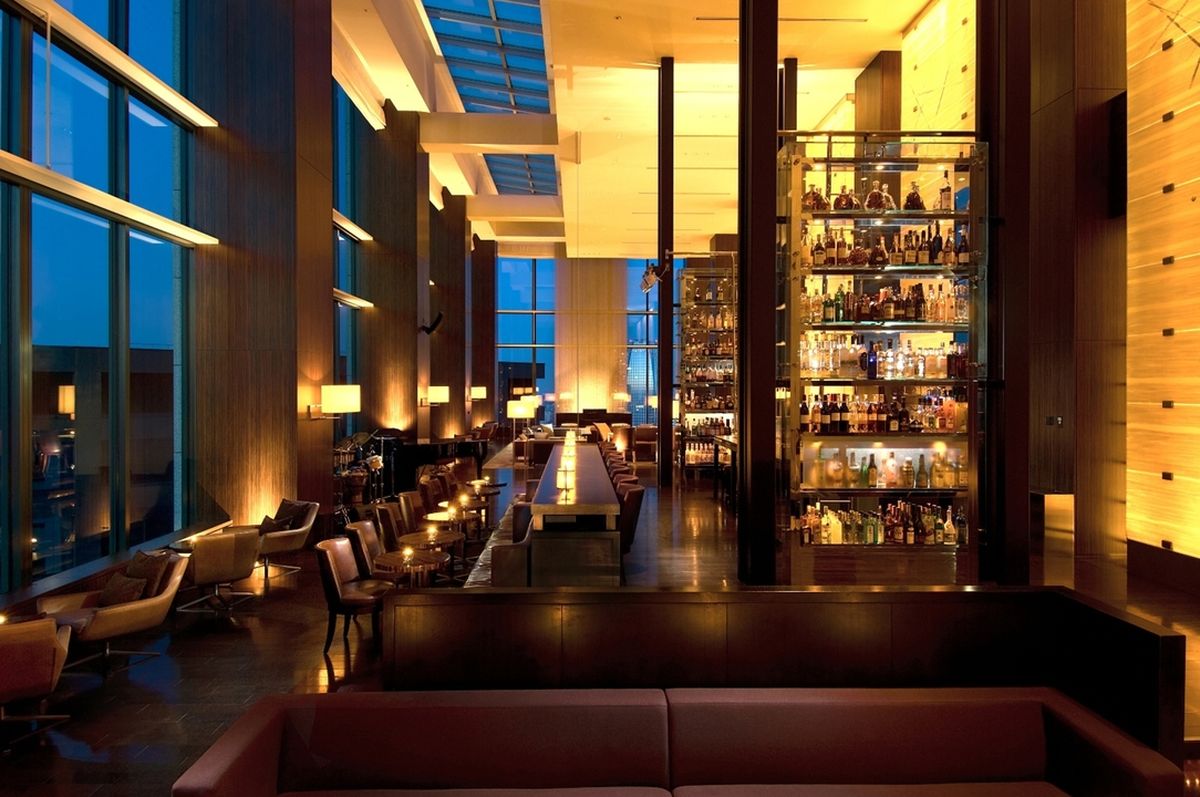 Bar & Lounge "Twenty Eight" - Conrad Tokyo - Restaurant Guide - TableCheck