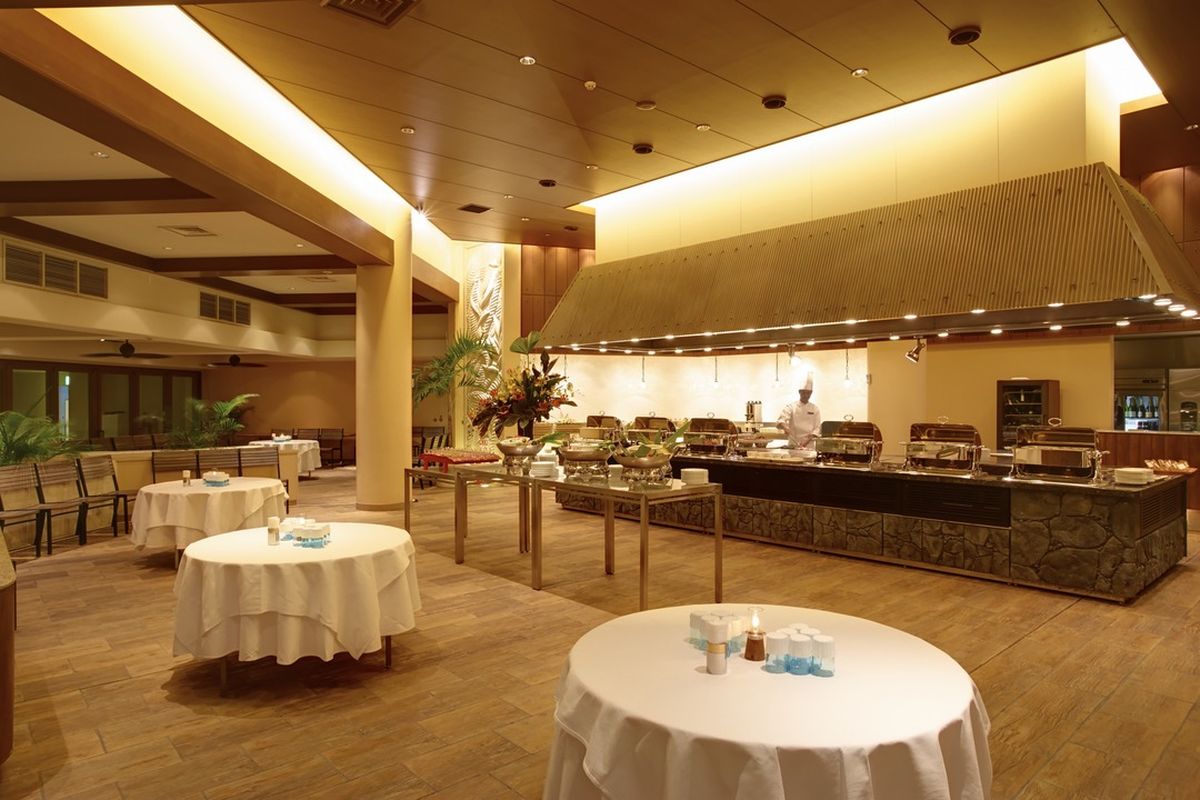 MANZA Grill - ANA InterContinental Manza Beach Resort - Restaurant ...