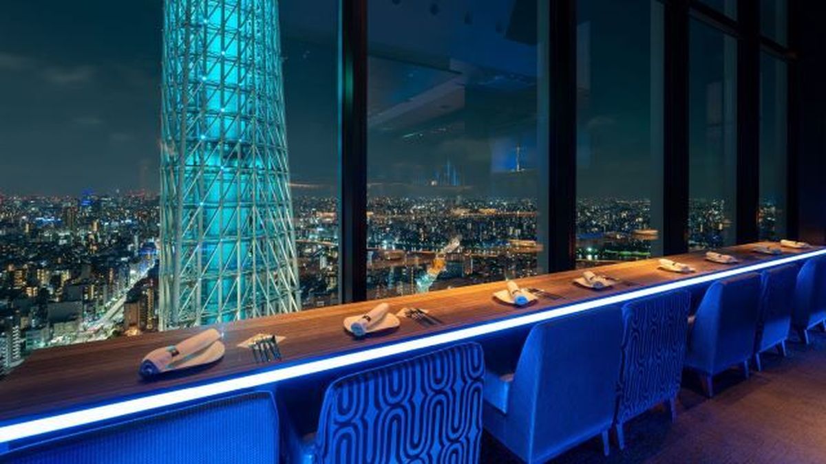 Sky Lounge Top of Tree - Restaurant Guide - TableCheck